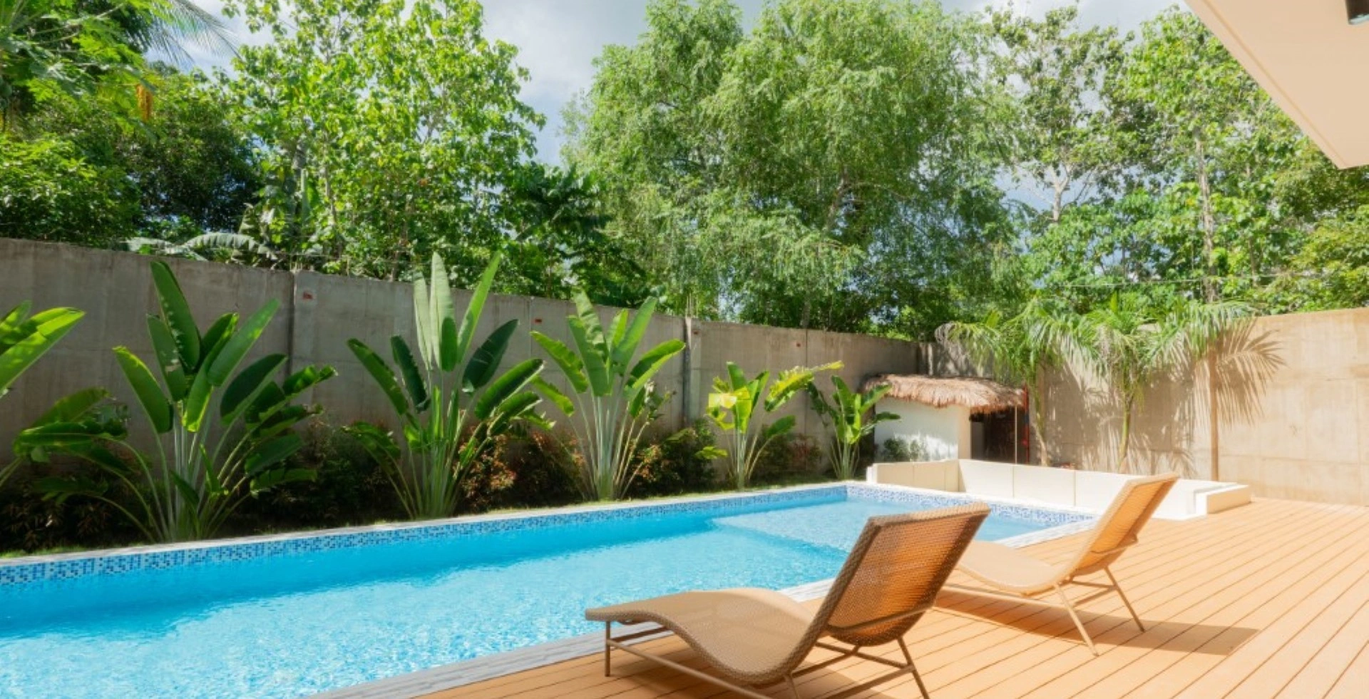 Do-No Pool Villa and Spa Villa And Spa rooms near Dauis Philippines.
